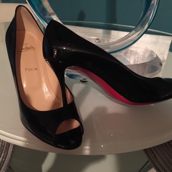 Christian Louboutin | Shoes | Christian Louboutin Red Bottom Shoes ...